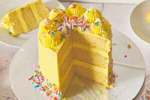 4 inch vanilla cake recipe (mini vanilla cake) - DessertKatta